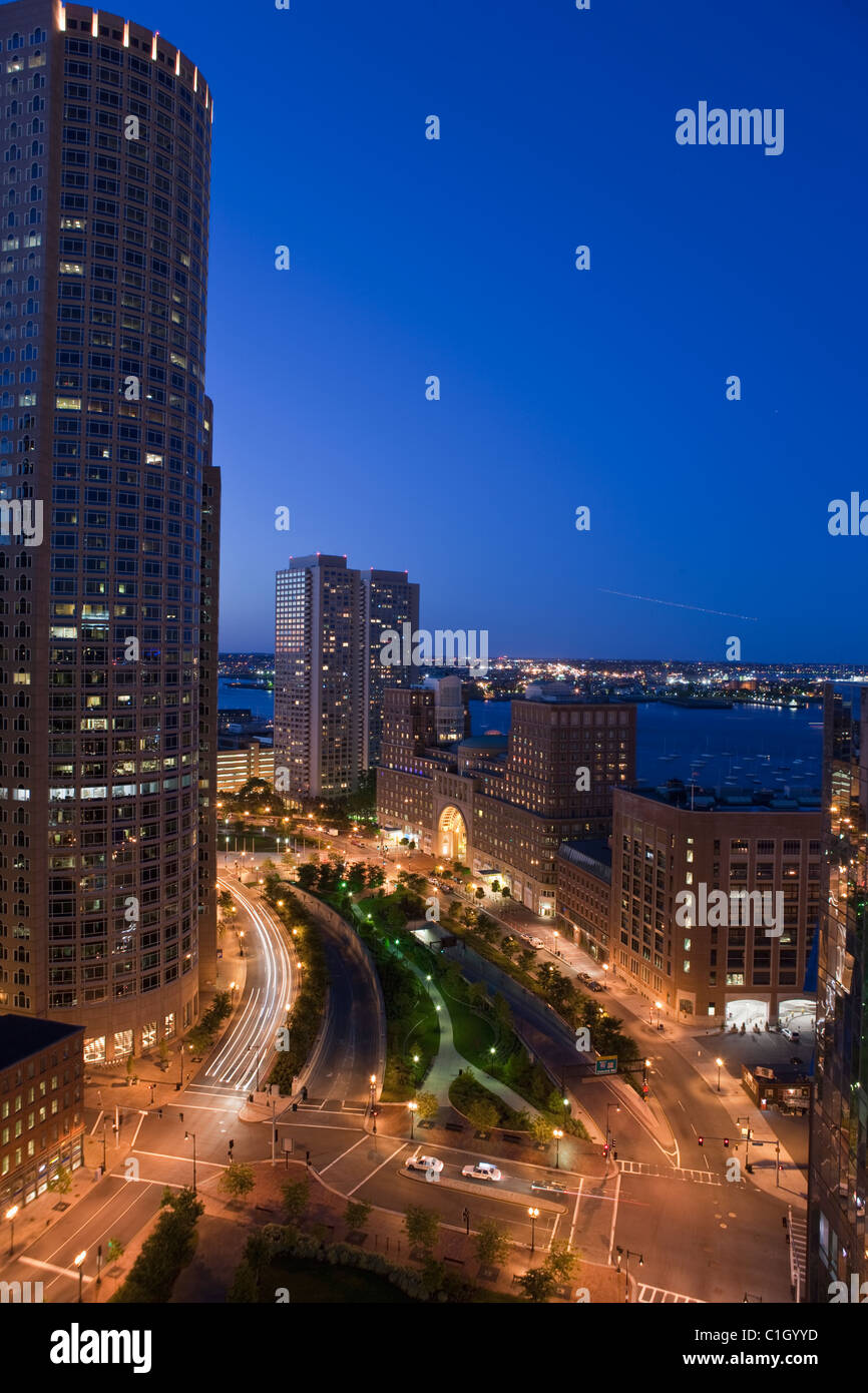 Boston evening street scene hi-res stock photography and images - Alamy
