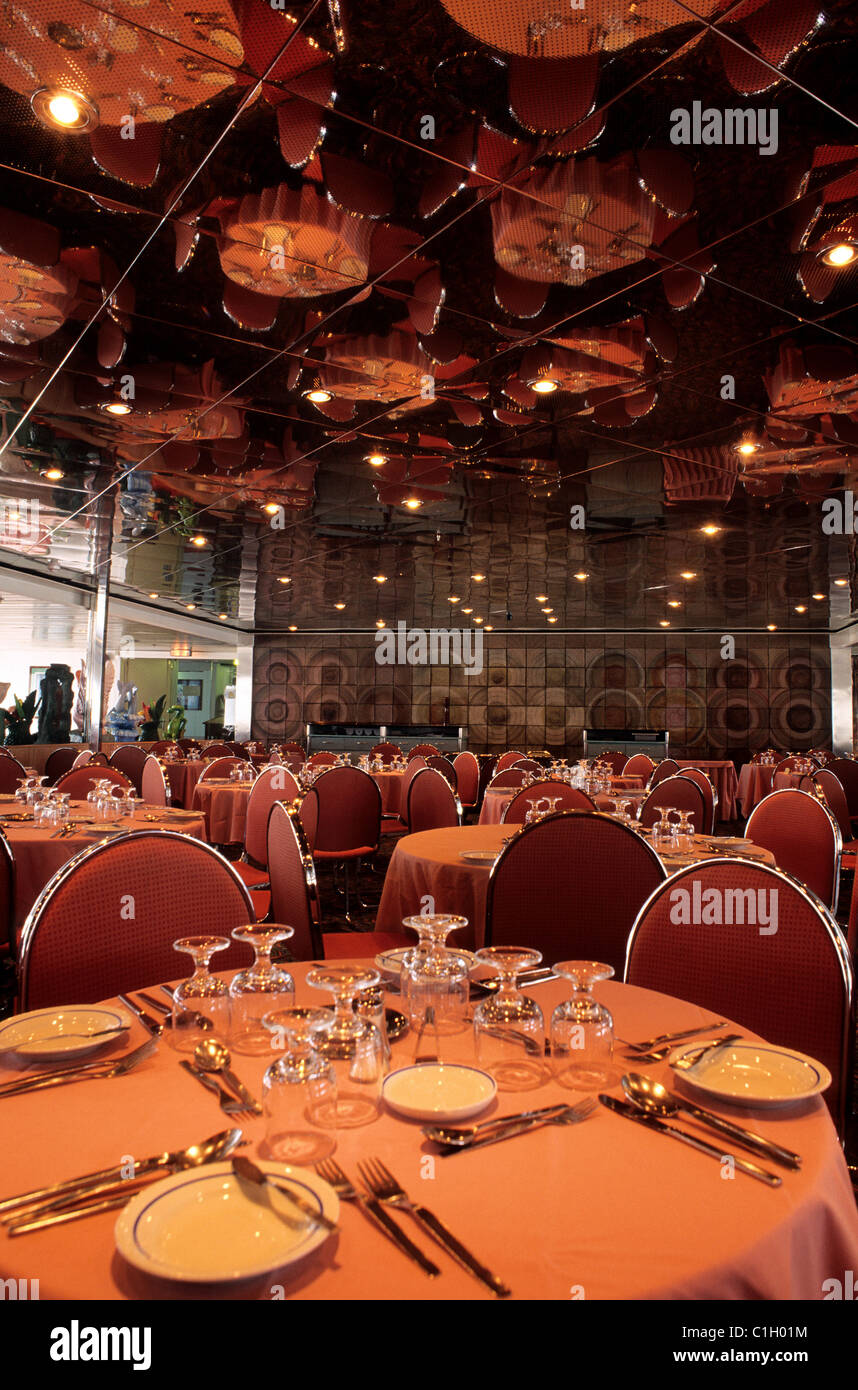 Princess Danae High Resolution Stock Photography and Images - Alamy