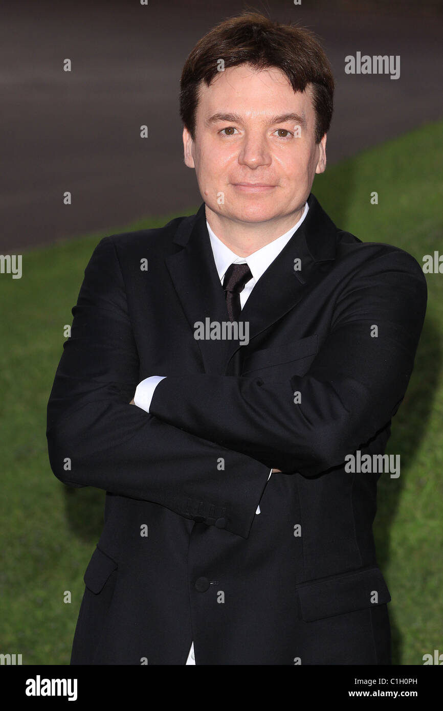 Mike Myers 2009 Cannes International Film Festival - Day 9 - amfAR ...