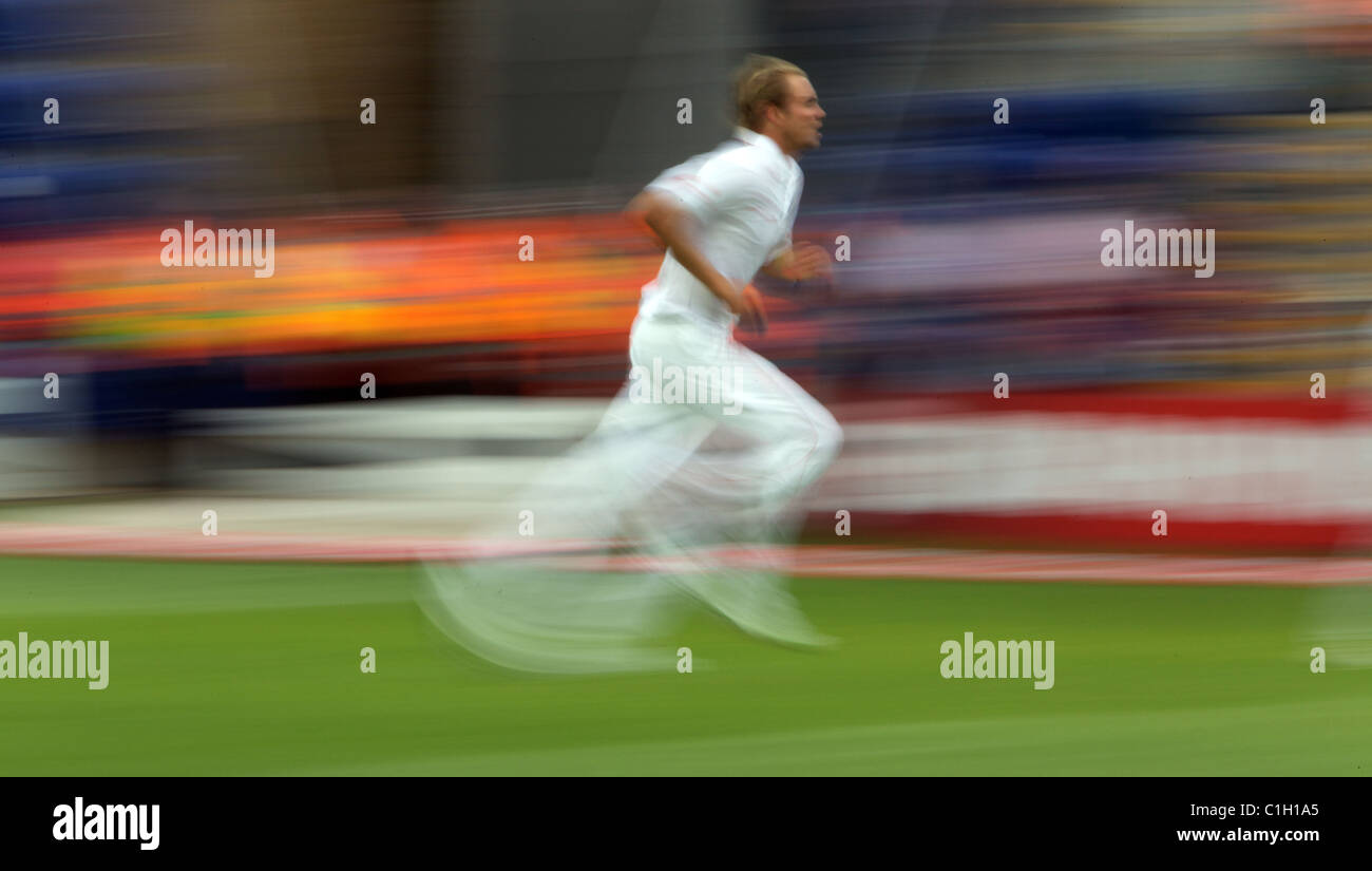 Stuart Broad bowling during the England V Australia Ashes Test series ...