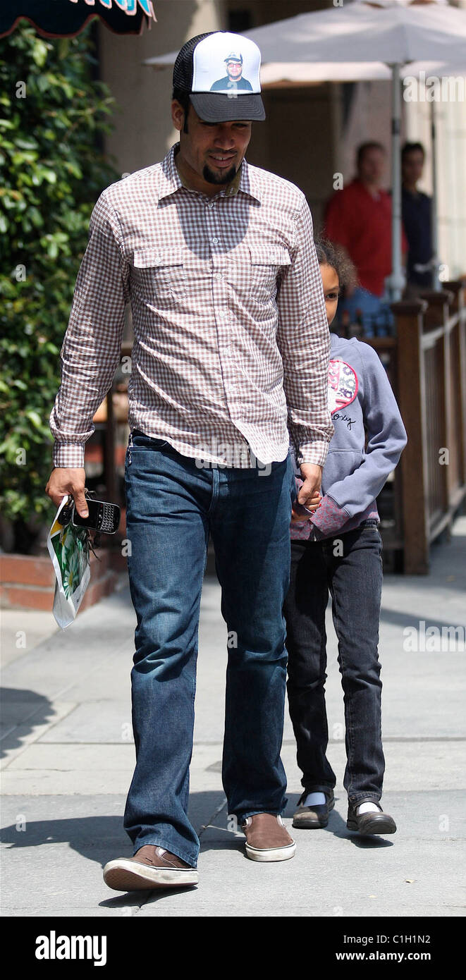 Harris harper hi-res stock photography and images - Alamy