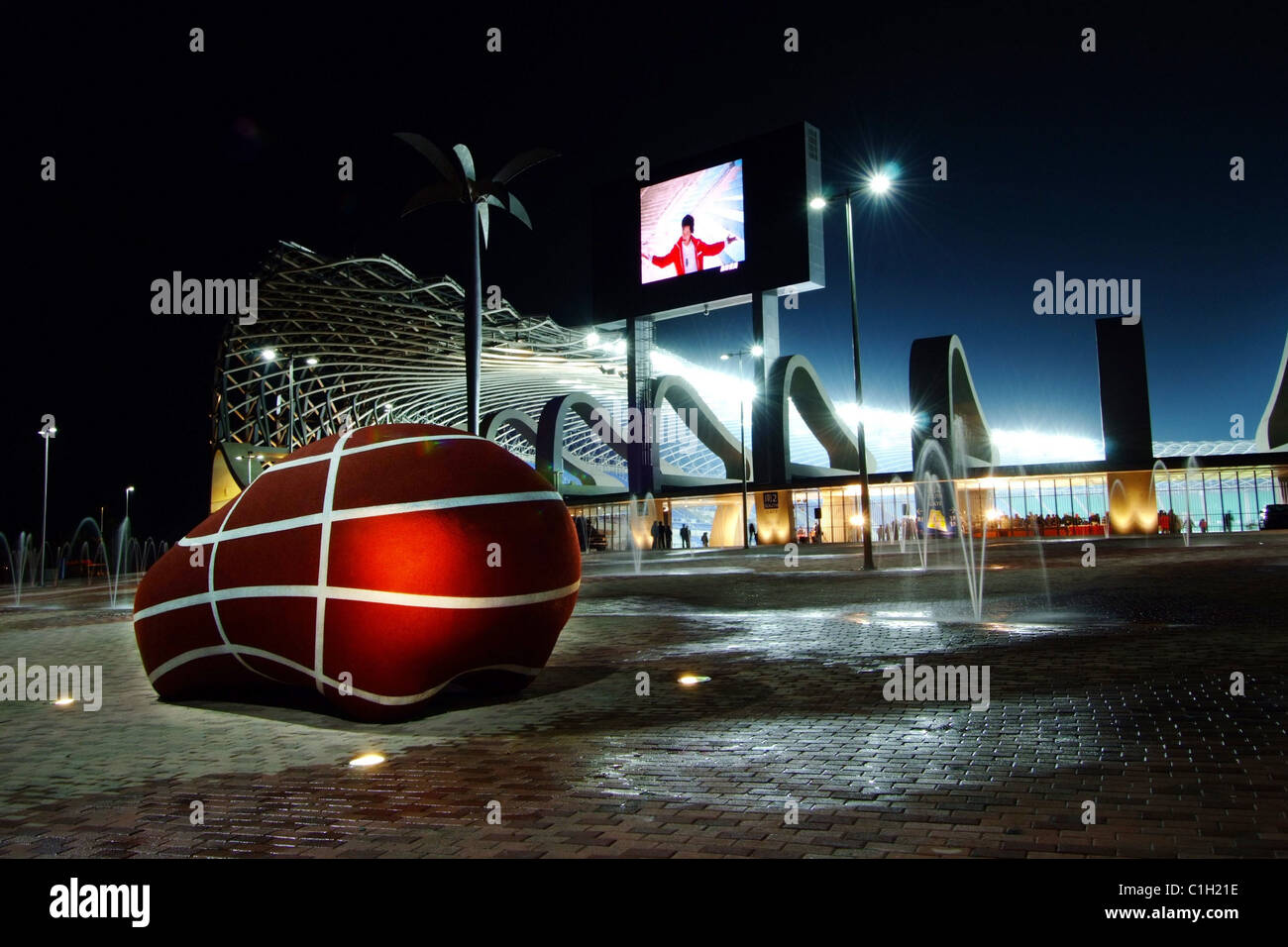 Taiwanese stadium is 100% solar-powered Taiwan's new solar stadium is ...