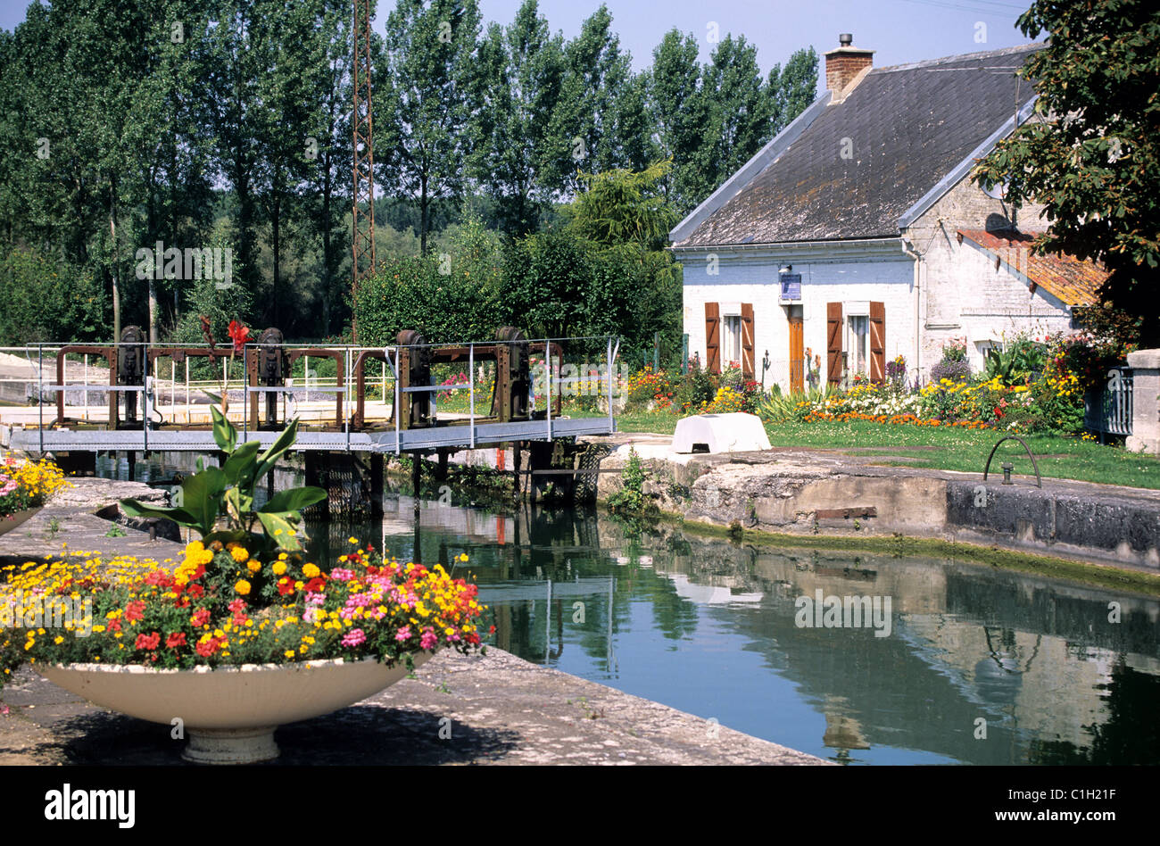 Escaut hi-res stock photography and images - Alamy