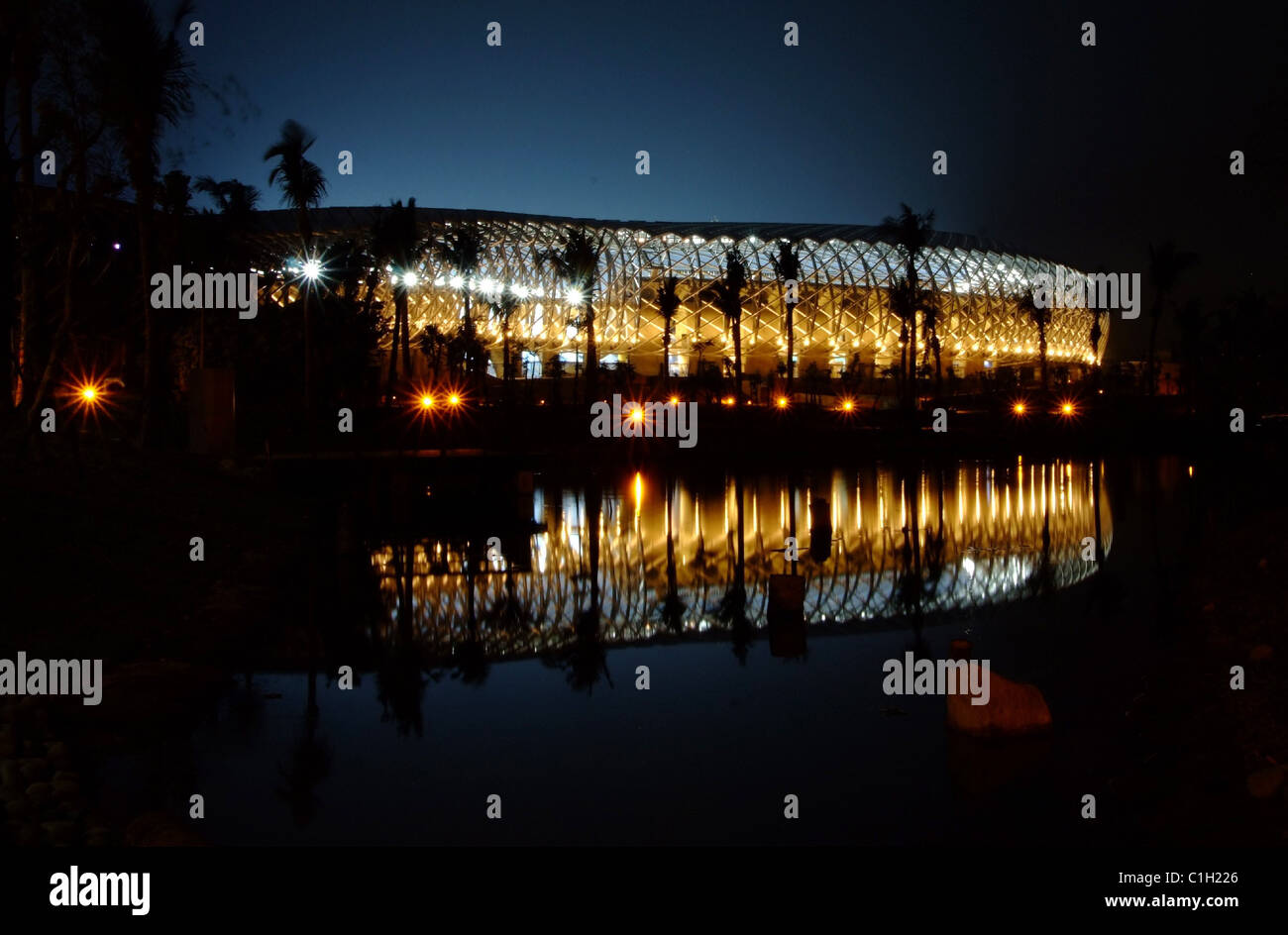 Taiwanese stadium is 100% solar-powered Taiwan's new solar stadium is ...