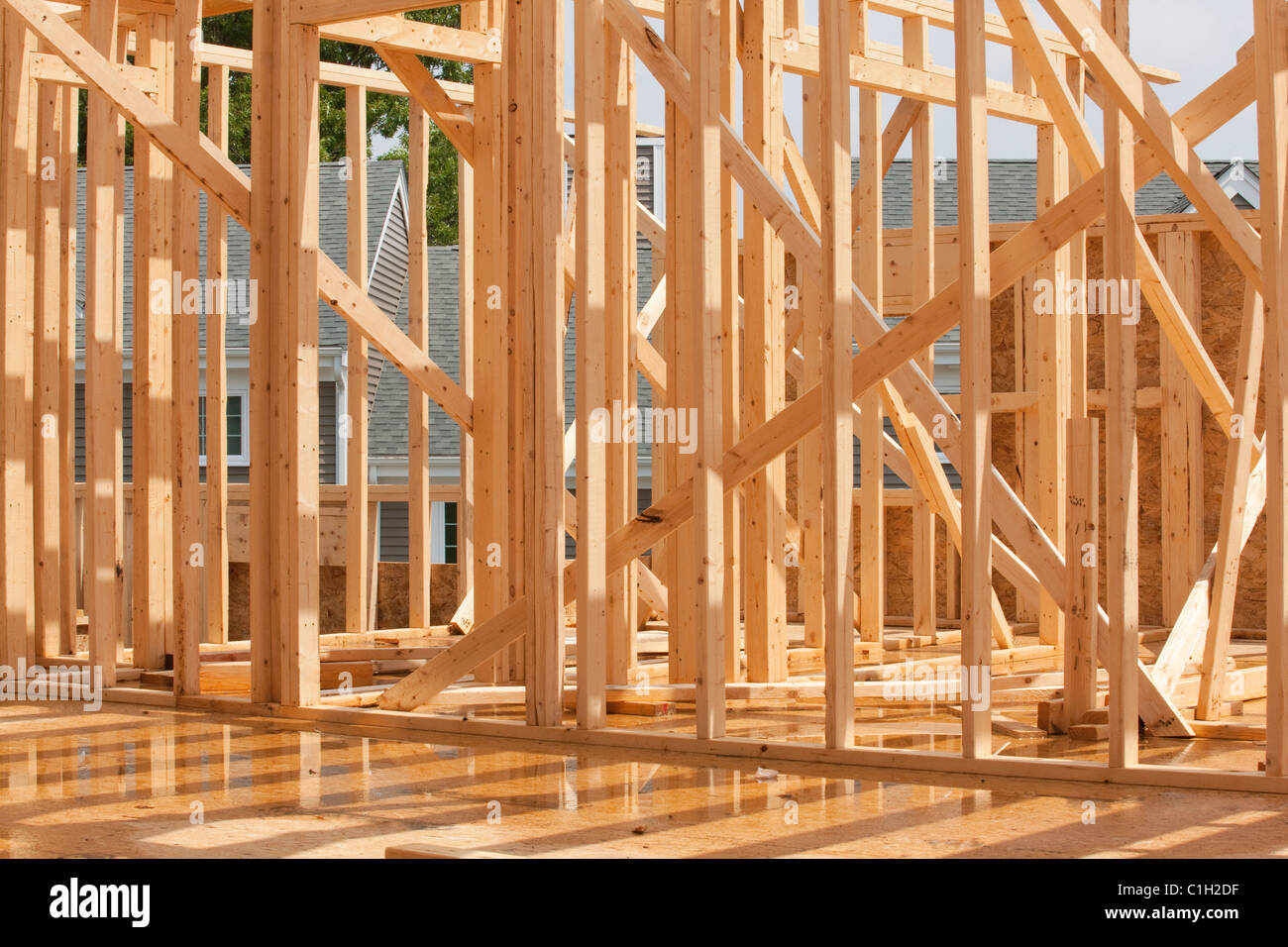 Upper level framing for a house Stock Photo - Alamy