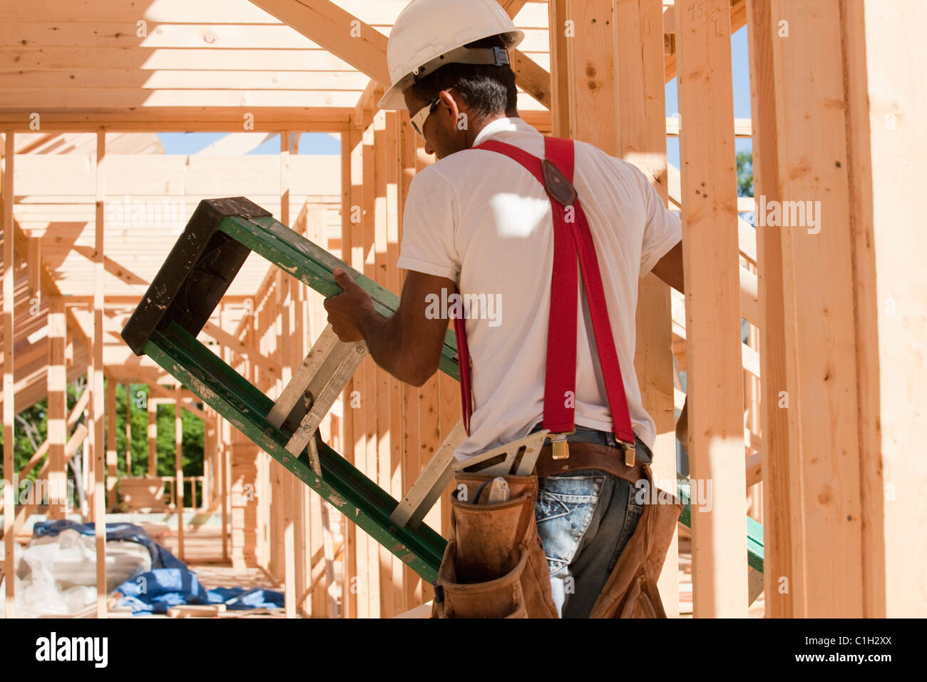 Lifting ladder hi-res stock photography and images - Alamy
