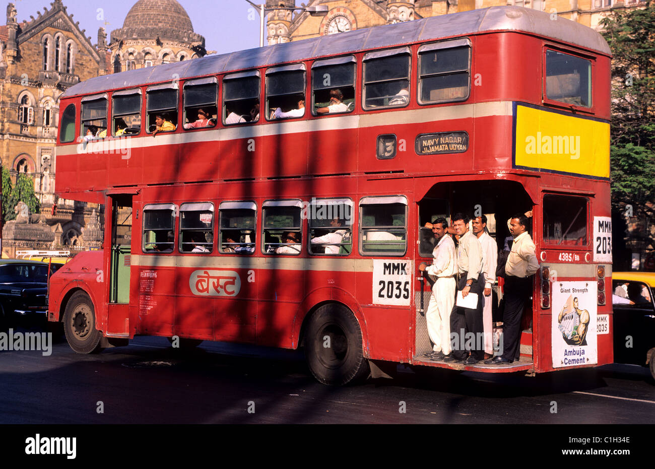 Double decker bus mumbai hi-res stock photography and images - Alamy