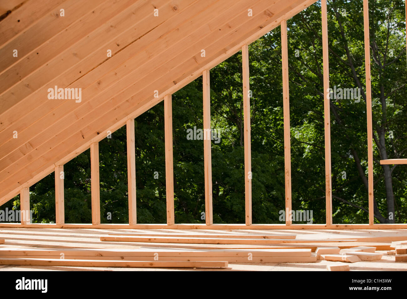 Roof framing for a house Stock Photo - Alamy