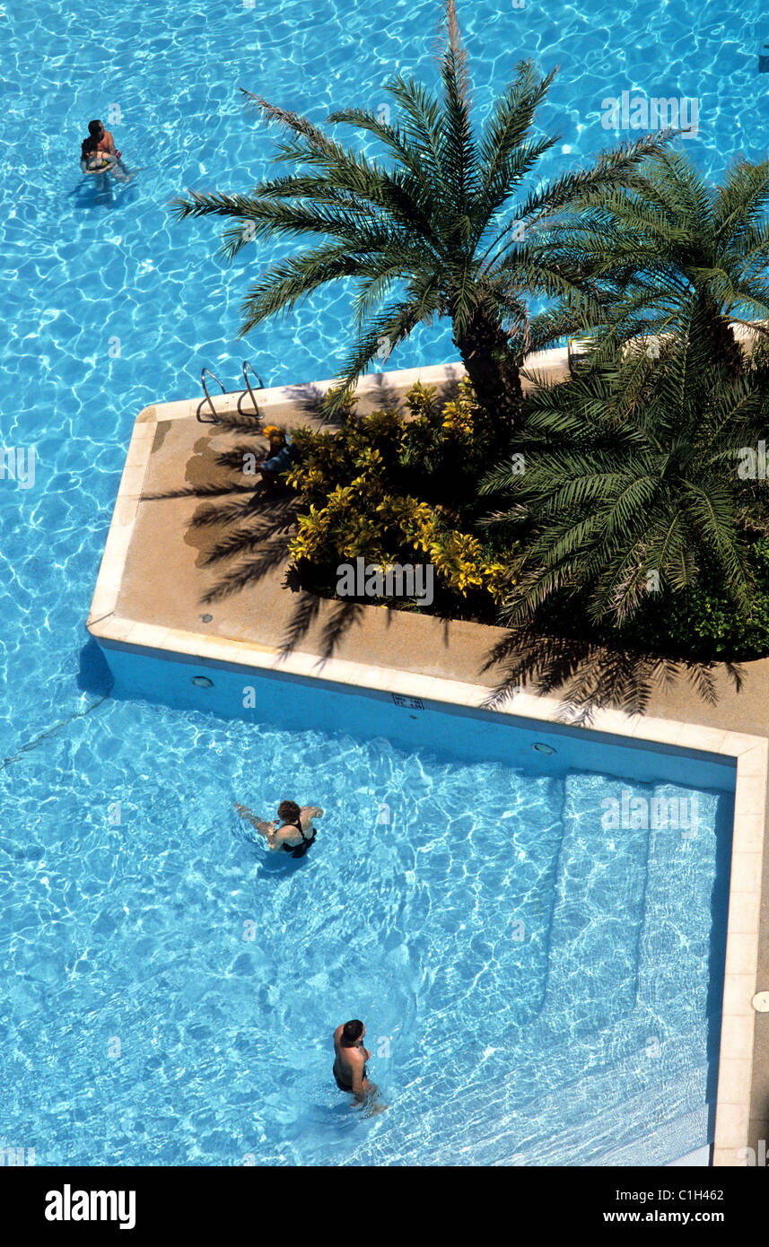 Swiminng pool hi-res stock photography and images - Alamy