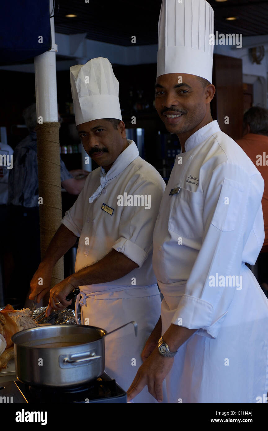 Cruise ship chef uniform hi-res stock photography and images - Alamy