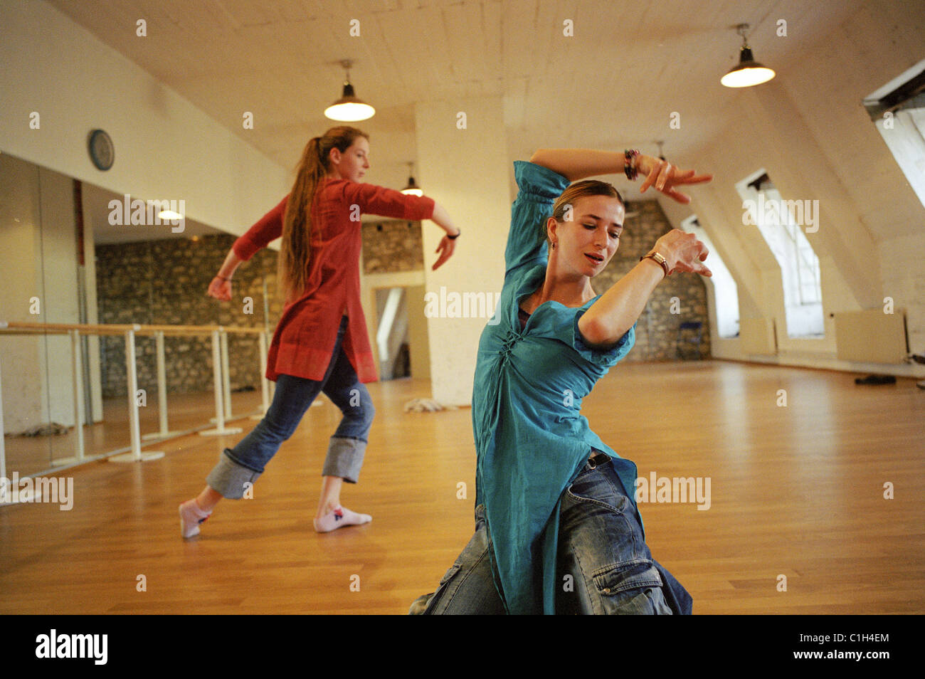 Versailles france dance hi-res stock photography and images - Alamy