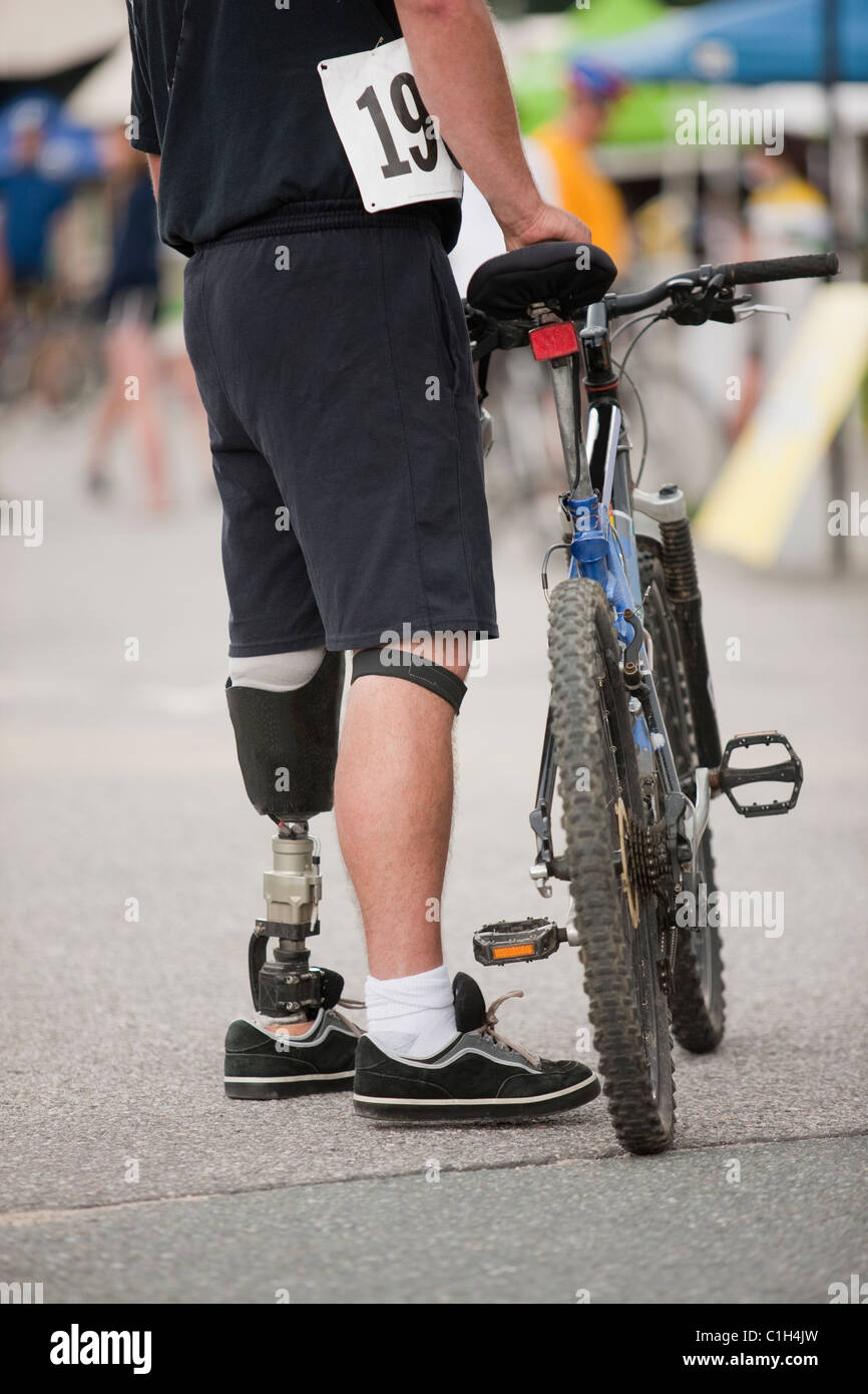 Disabled athlete prosthetic leg hi-res stock photography and images - Alamy