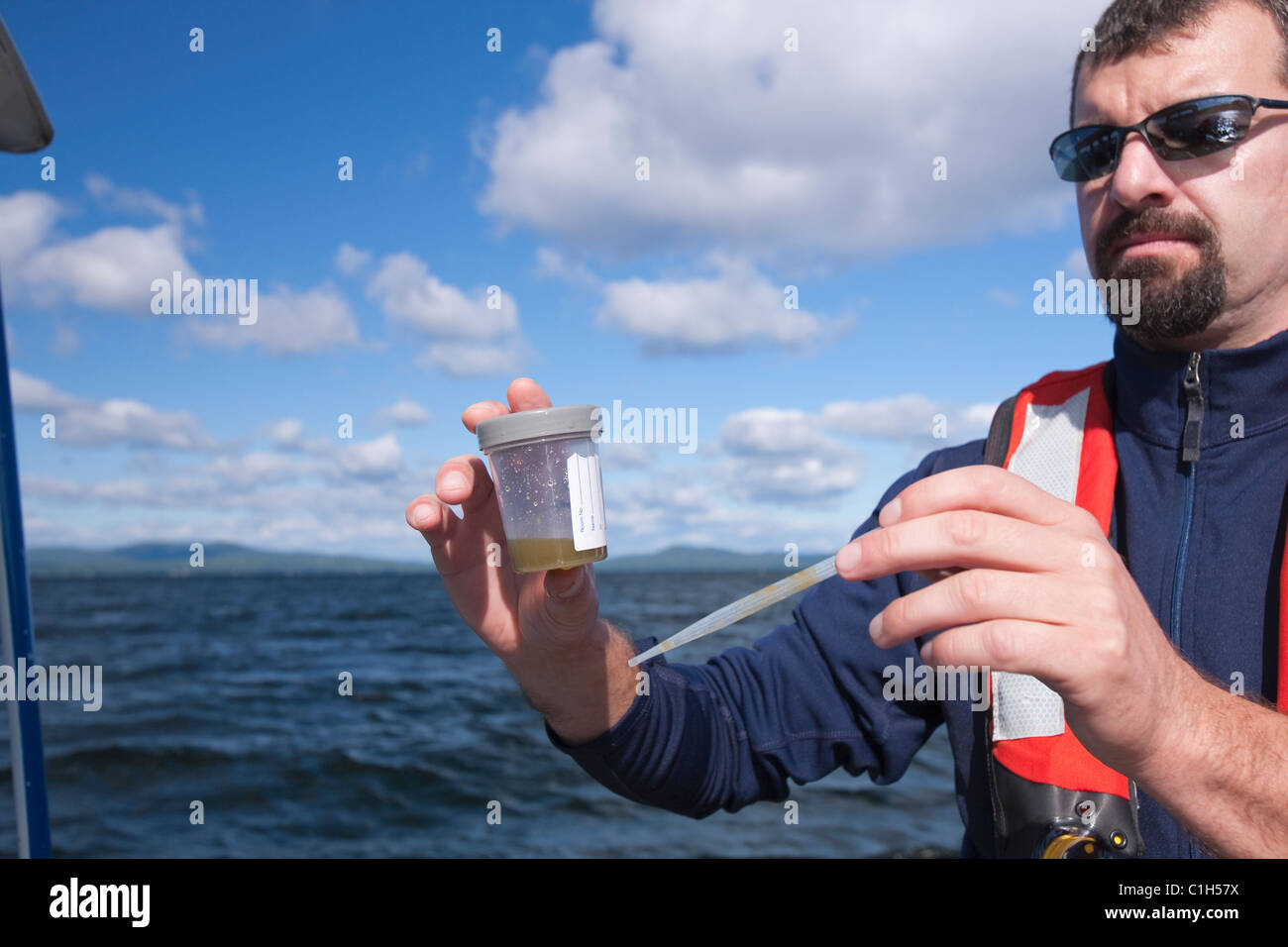 Man collecting water sample hi-res stock photography and images - Alamy