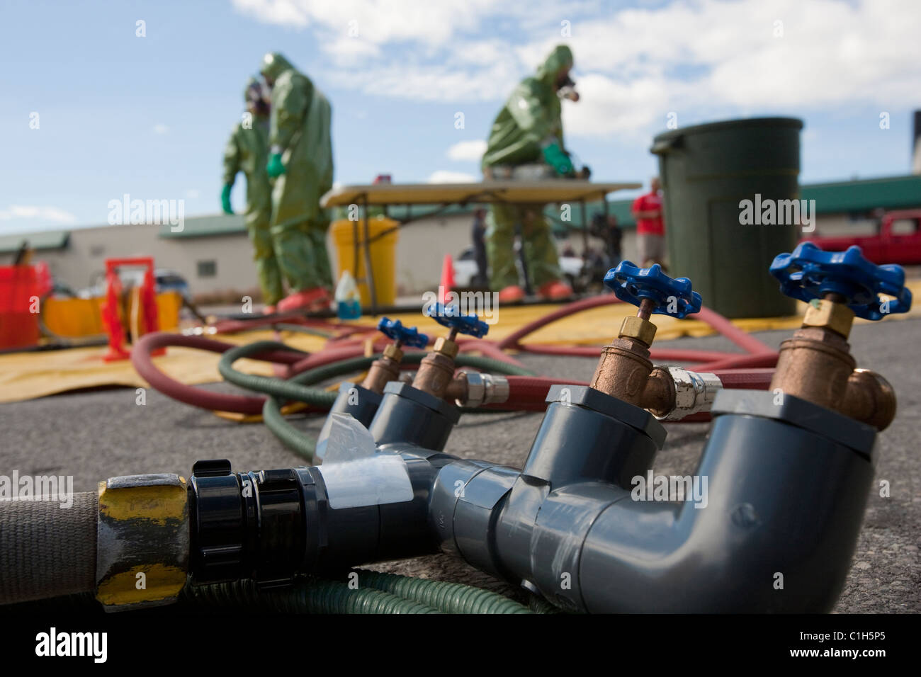 Firefighters hazmat usa hi-res stock photography and images - Alamy