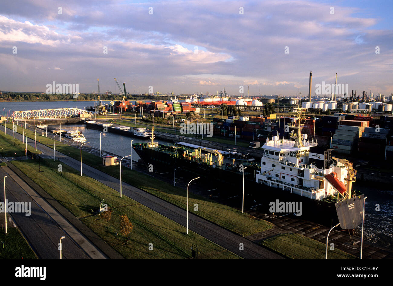 Belgium, Flanders, Antwerp (Antwerpen), the industrial and commercial ...