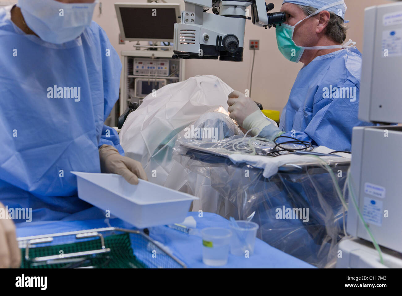Mixed tray of surgical equipment hi-res stock photography and images ...