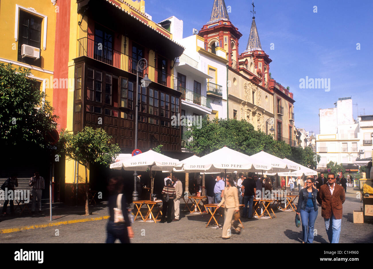 Bar à tapas sevilla hi-res stock photography and images - Alamy