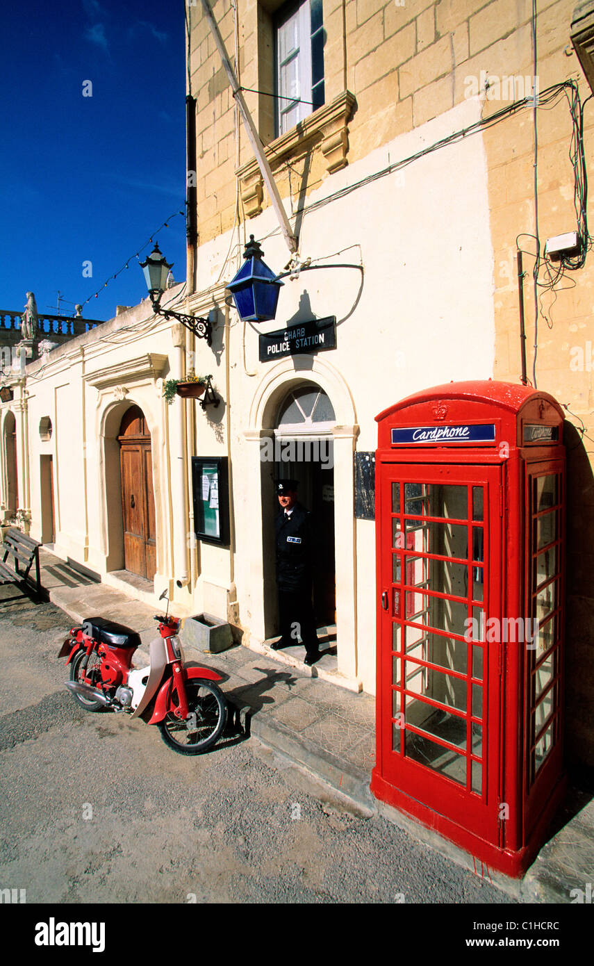 English telephone booth malta hi-res stock photography and images - Alamy