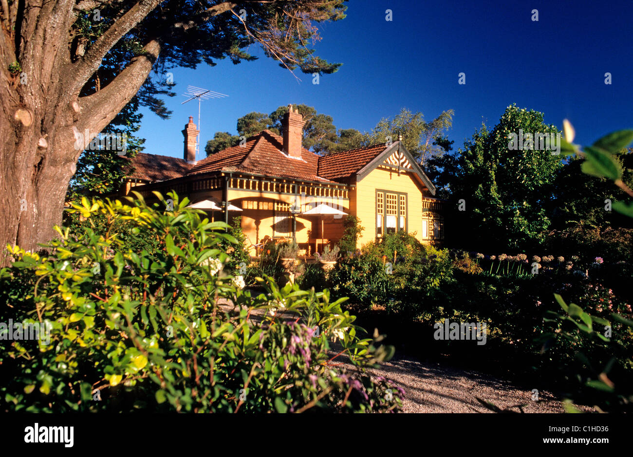Australia, New South Wales, Blue Mountains, house in Laura village ...