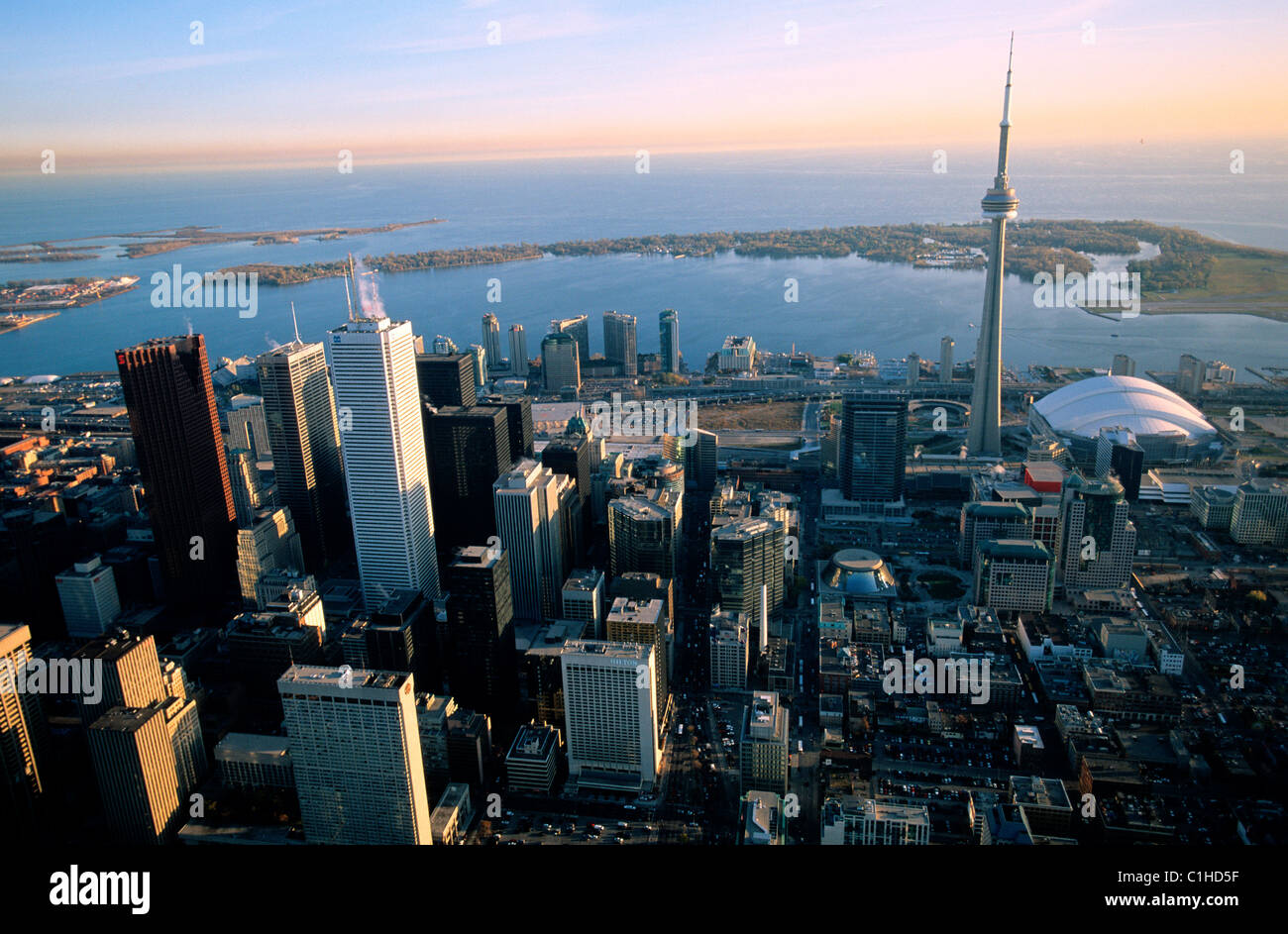 Toronto aerial view hi-res stock photography and images - Alamy