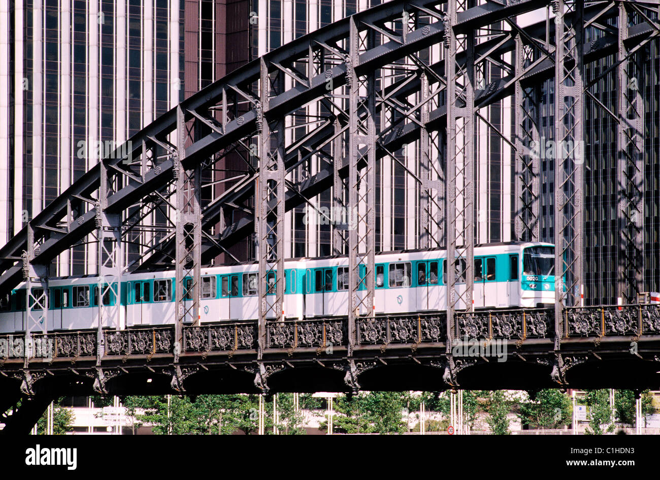 France, Paris, aerial railway Stock Photo - Alamy