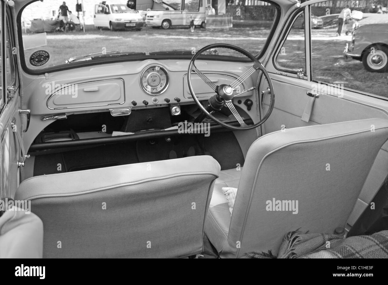 Green classic cars Black and White Stock Photos & Images - Alamy