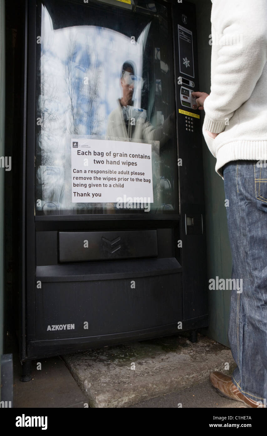 Martin Mere Grain vending Machine, Burscough, near Southport ...