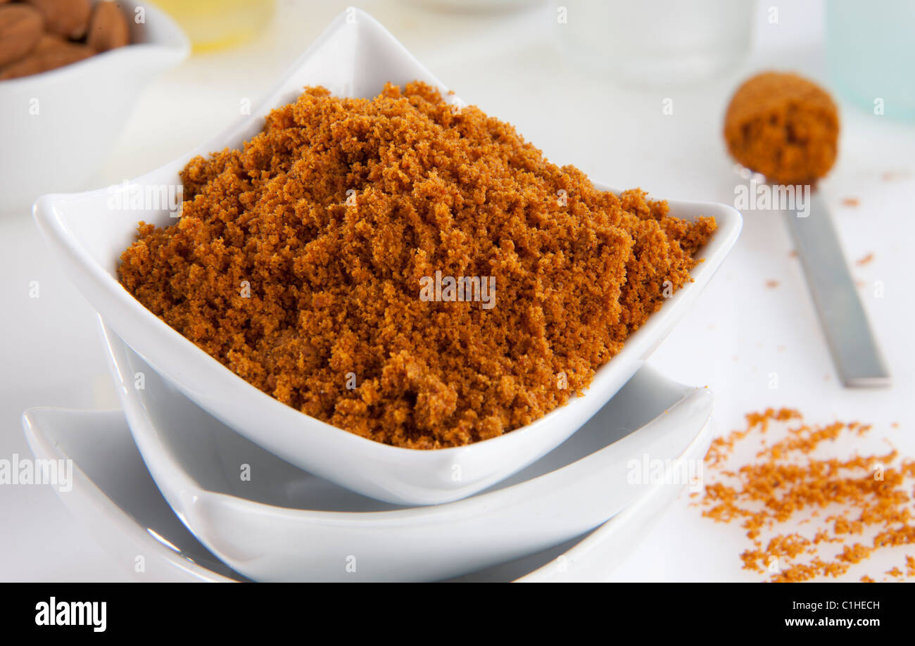 Mace powder hi-res stock photography and images - Alamy
