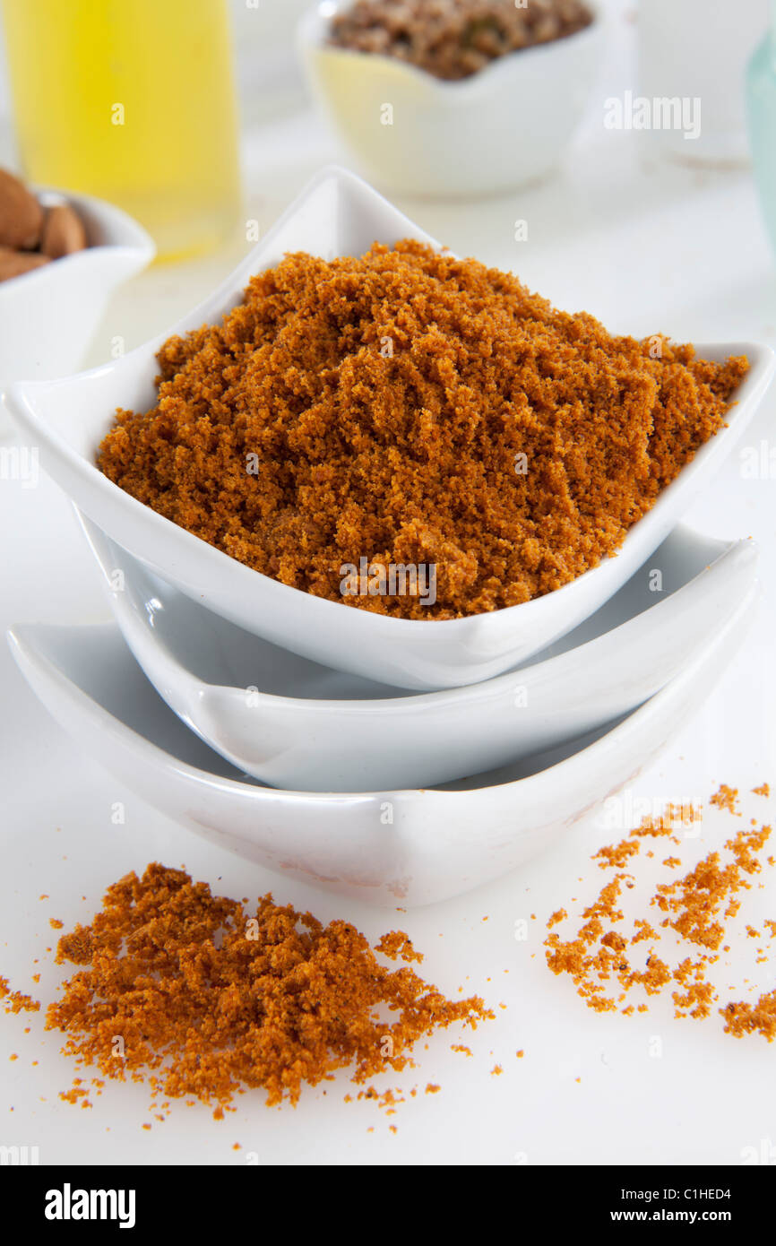 Mace powder hi-res stock photography and images - Alamy