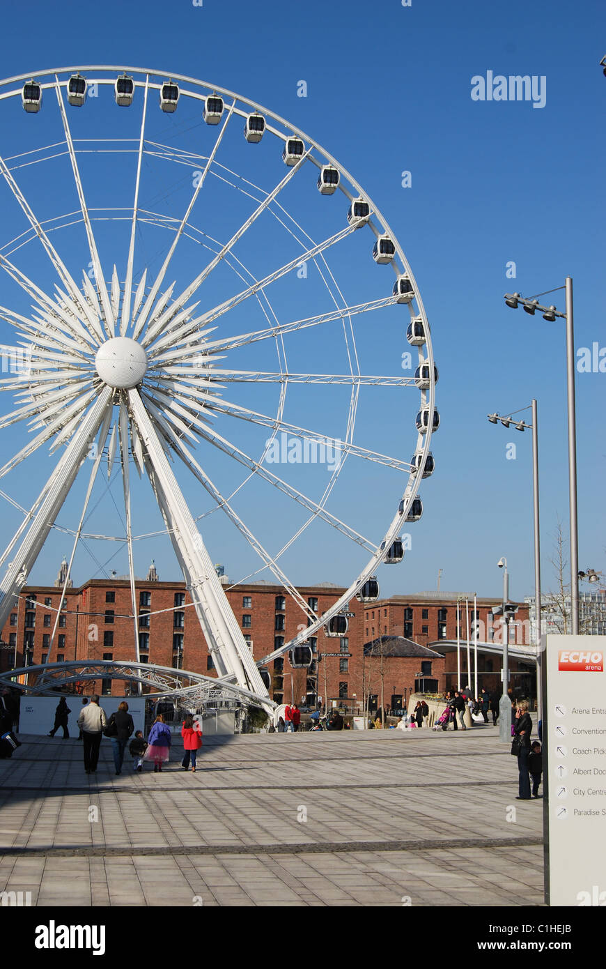 Ferris wheel Liverpool Stock Photo - Alamy