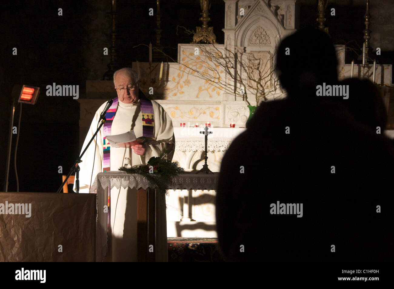 Parish priest hi-res stock photography and images - Alamy