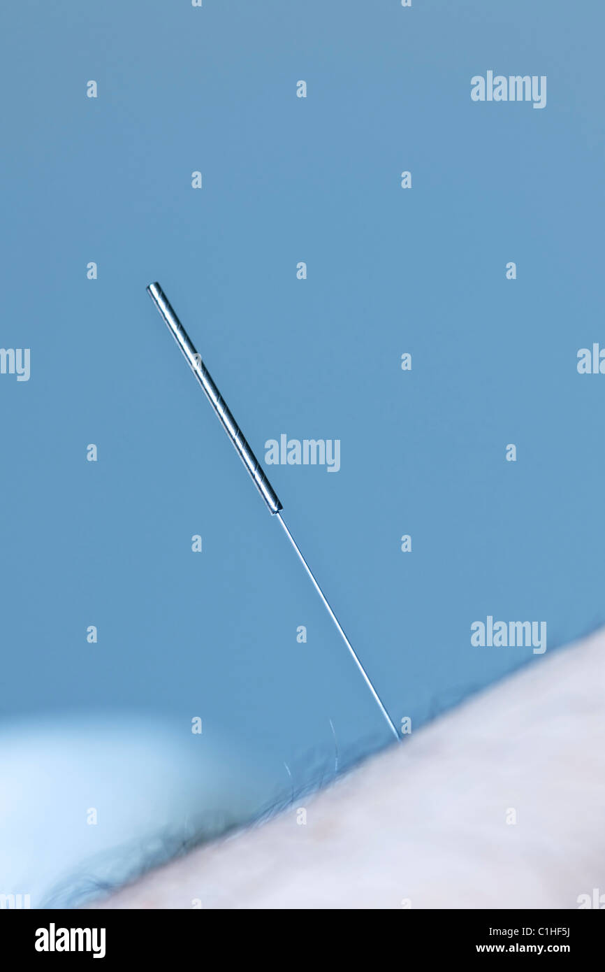 Inserted needle hi-res stock photography and images - Alamy