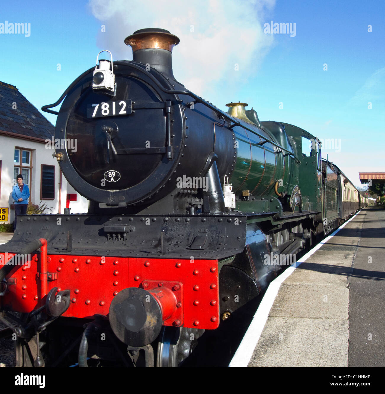 The famous Great Western Steam Engine 7812 'Earlestoke Manor' at Blue ...