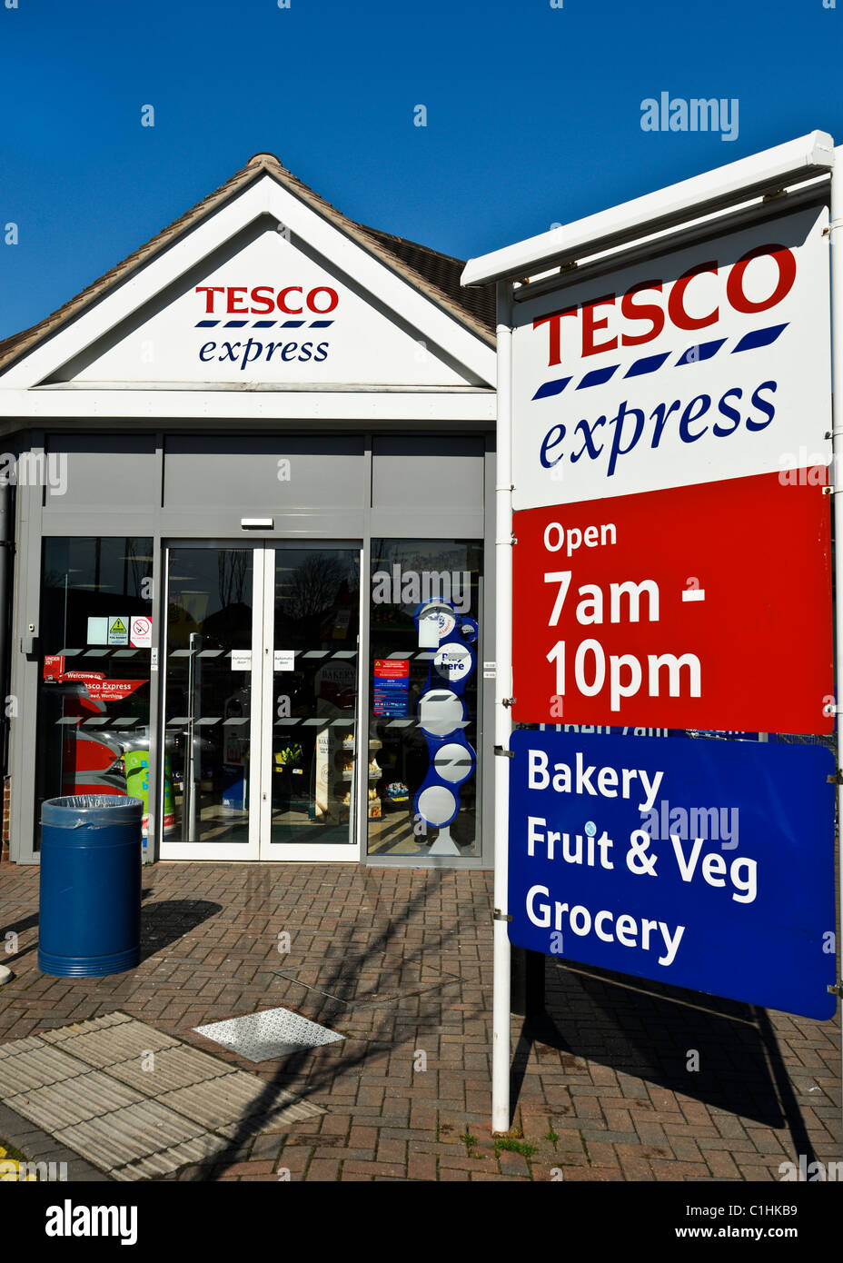 Tesco Entrance High Resolution Stock Photography and Images - Alamy