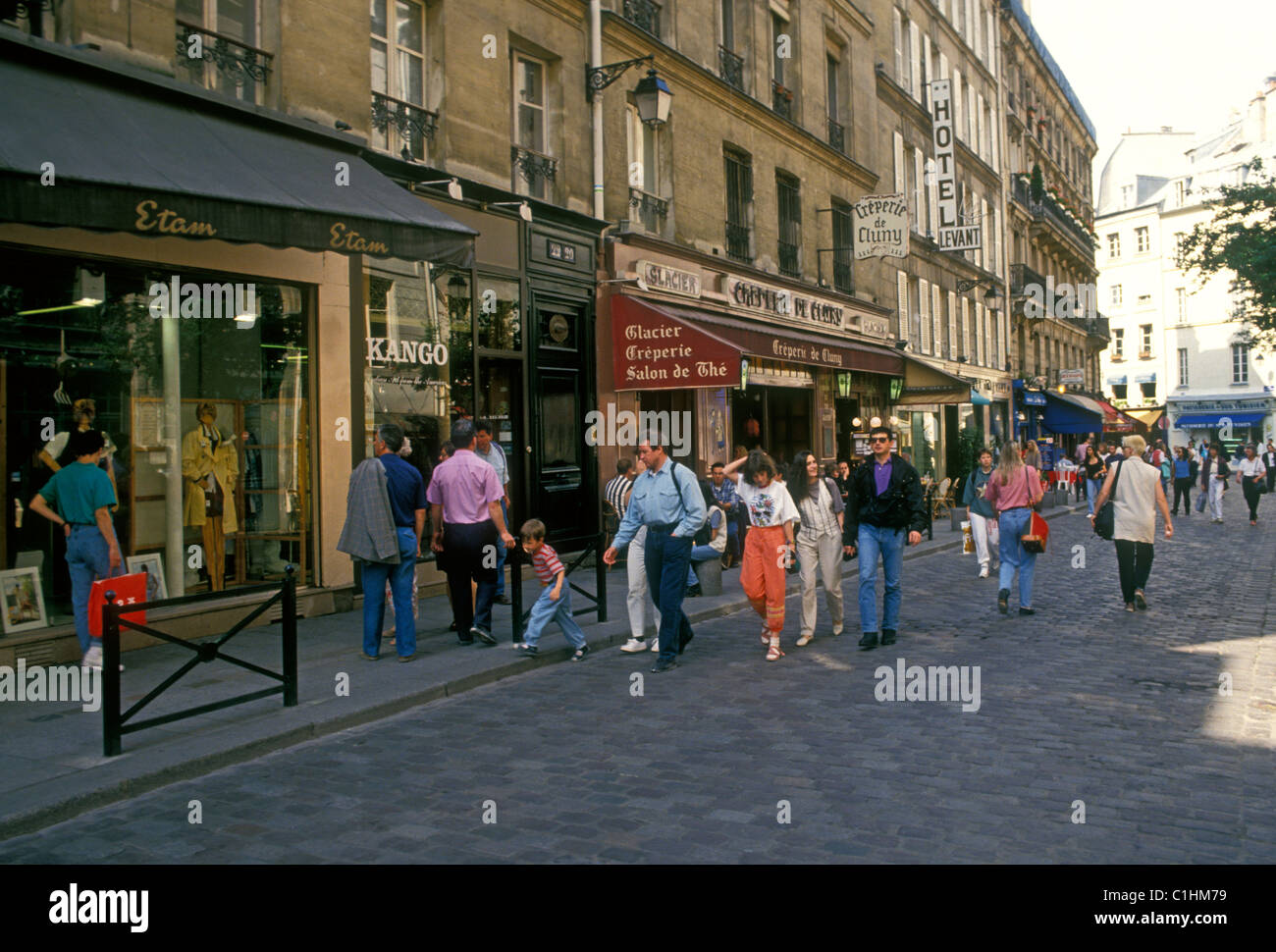 French people, tourists, restaurants, French food and drink, Rue de ...