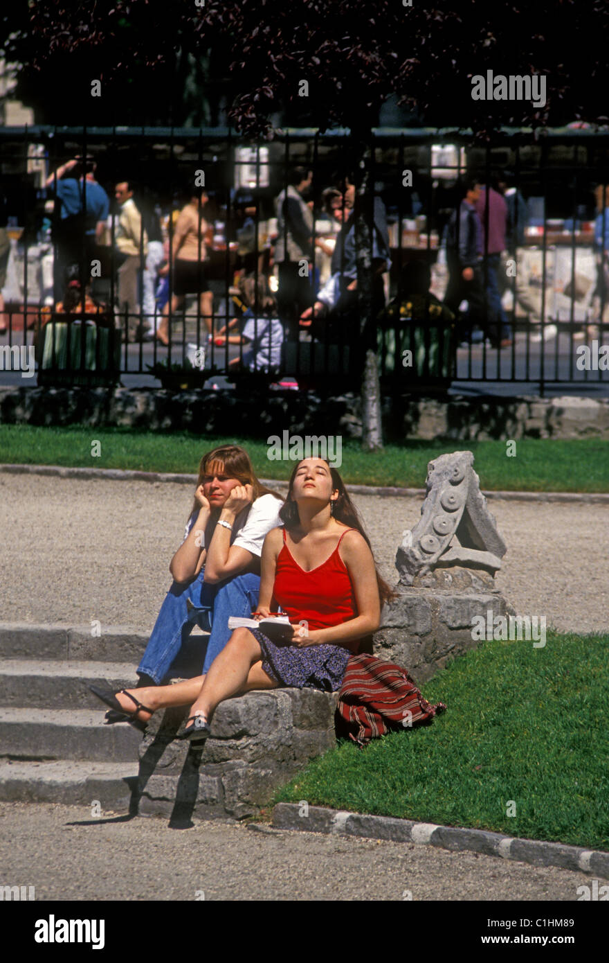French people, French, people, young women, women, sitting, public park ...