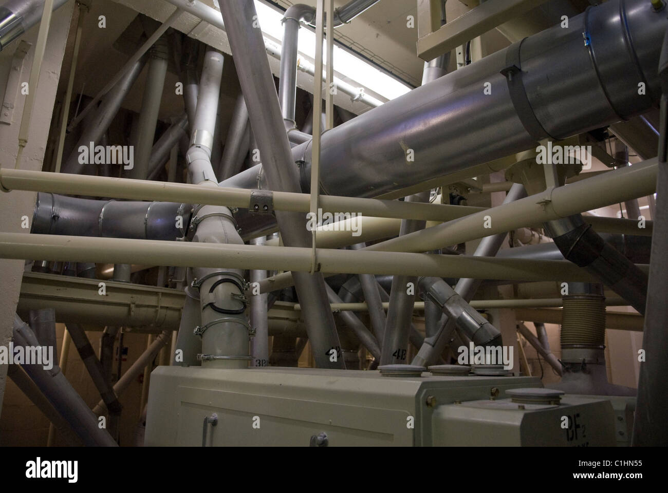 Mill flour High Resolution Stock Photography and Images - Alamy