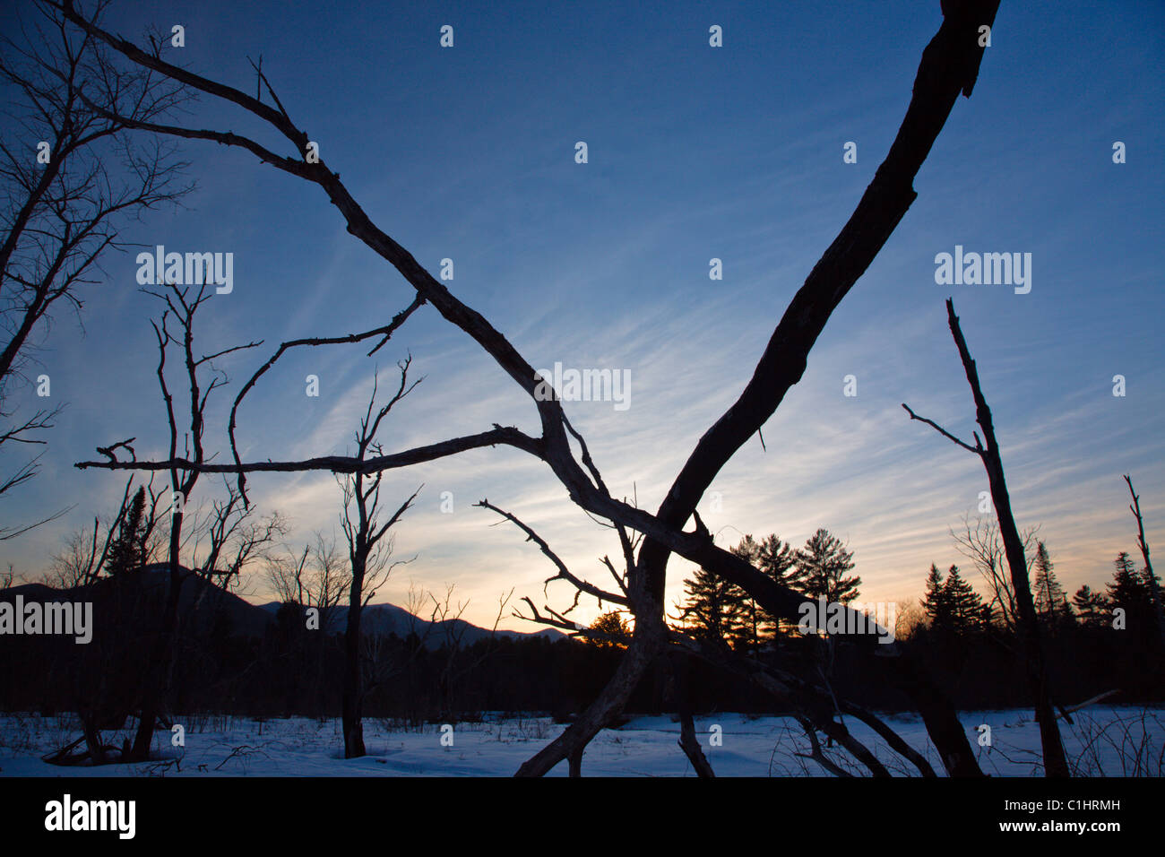 Sunset during the winter months from along the Kancamagus Highway in ...