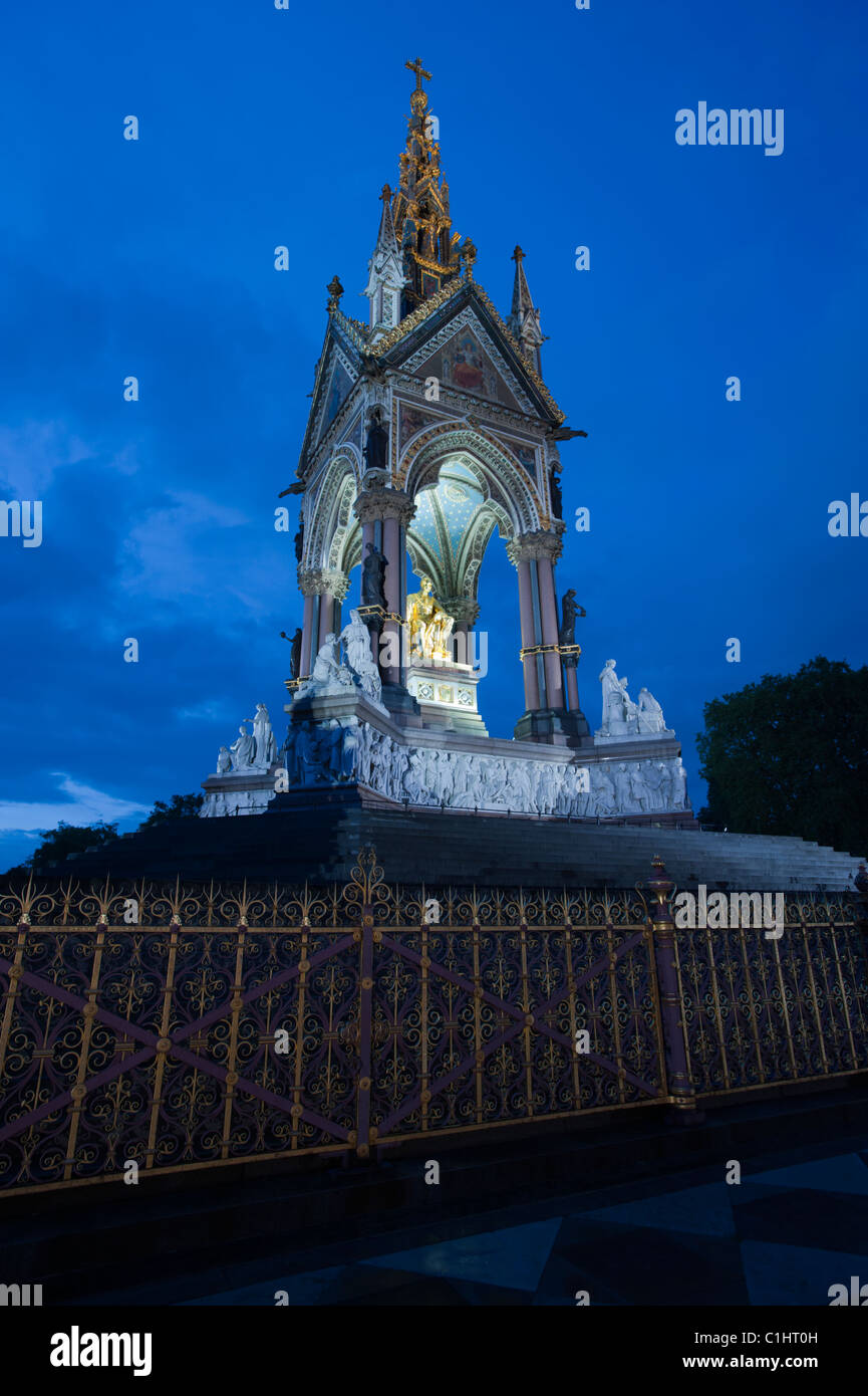 The Albert Memorial in Kensington Gardens, London, England. Illuminated at night Stock Photo - Alamy