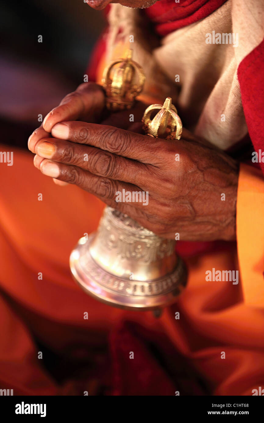 Buddhist ritual hi-res stock photography and images - Alamy
