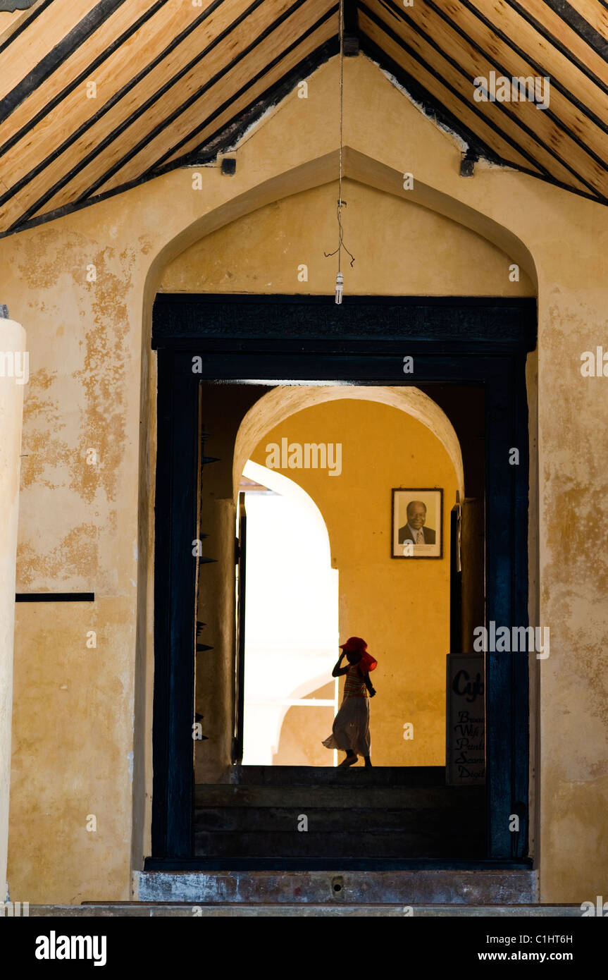 Fort scene, Old Stone Town, Lamu, Kenya Stock Photo - Alamy
