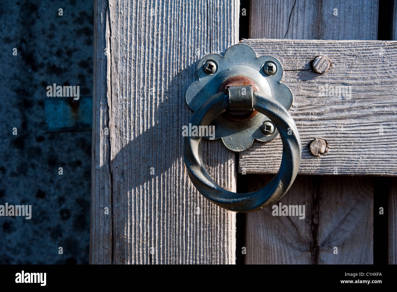 Gate latches hi-res stock photography and images - Alamy