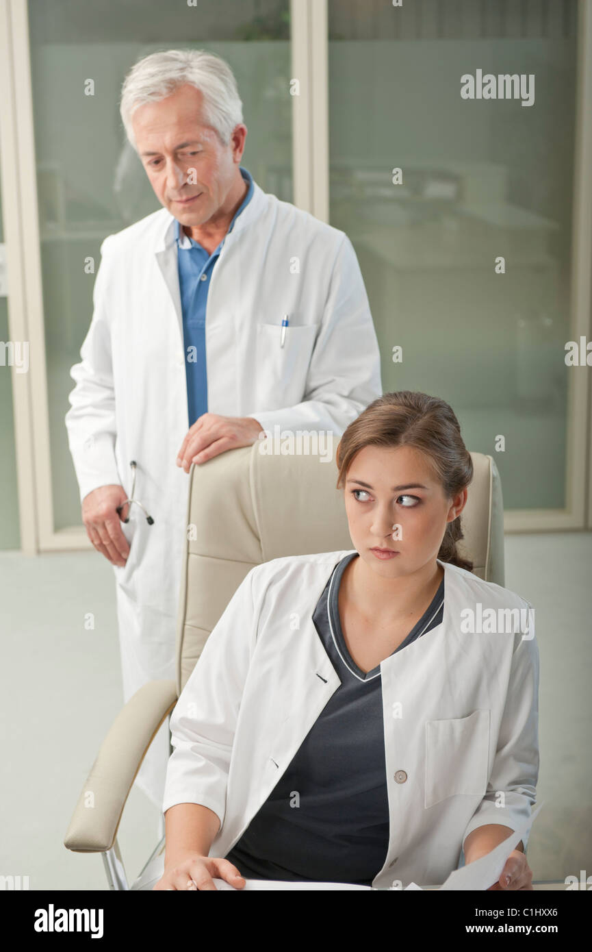 Over 70 doctors hi-res stock photography and images - Alamy