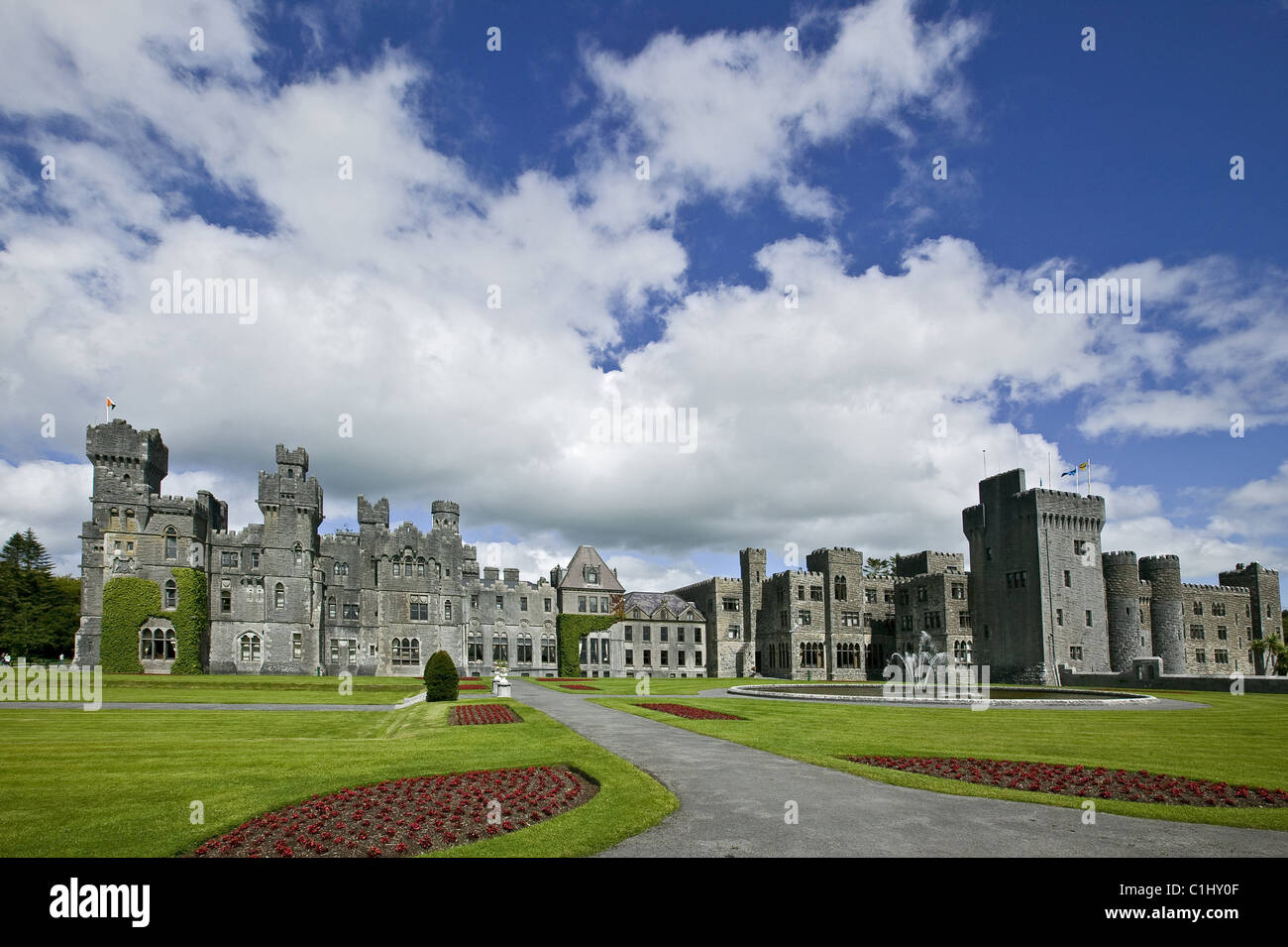 Cong architecture hi-res stock photography and images - Alamy