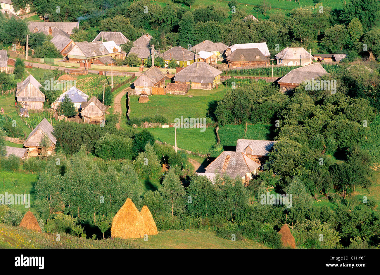 Carpates hi-res stock photography and images - Alamy