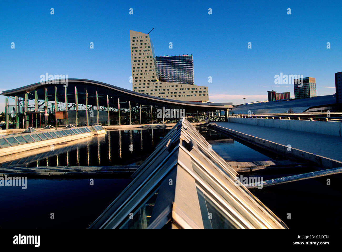 Lille Europe Tgv Station High Resolution Stock Photography and Images ...