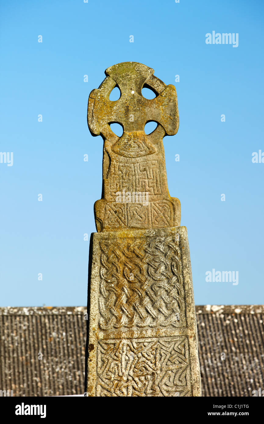 Carew castle cross hi-res stock photography and images - Alamy