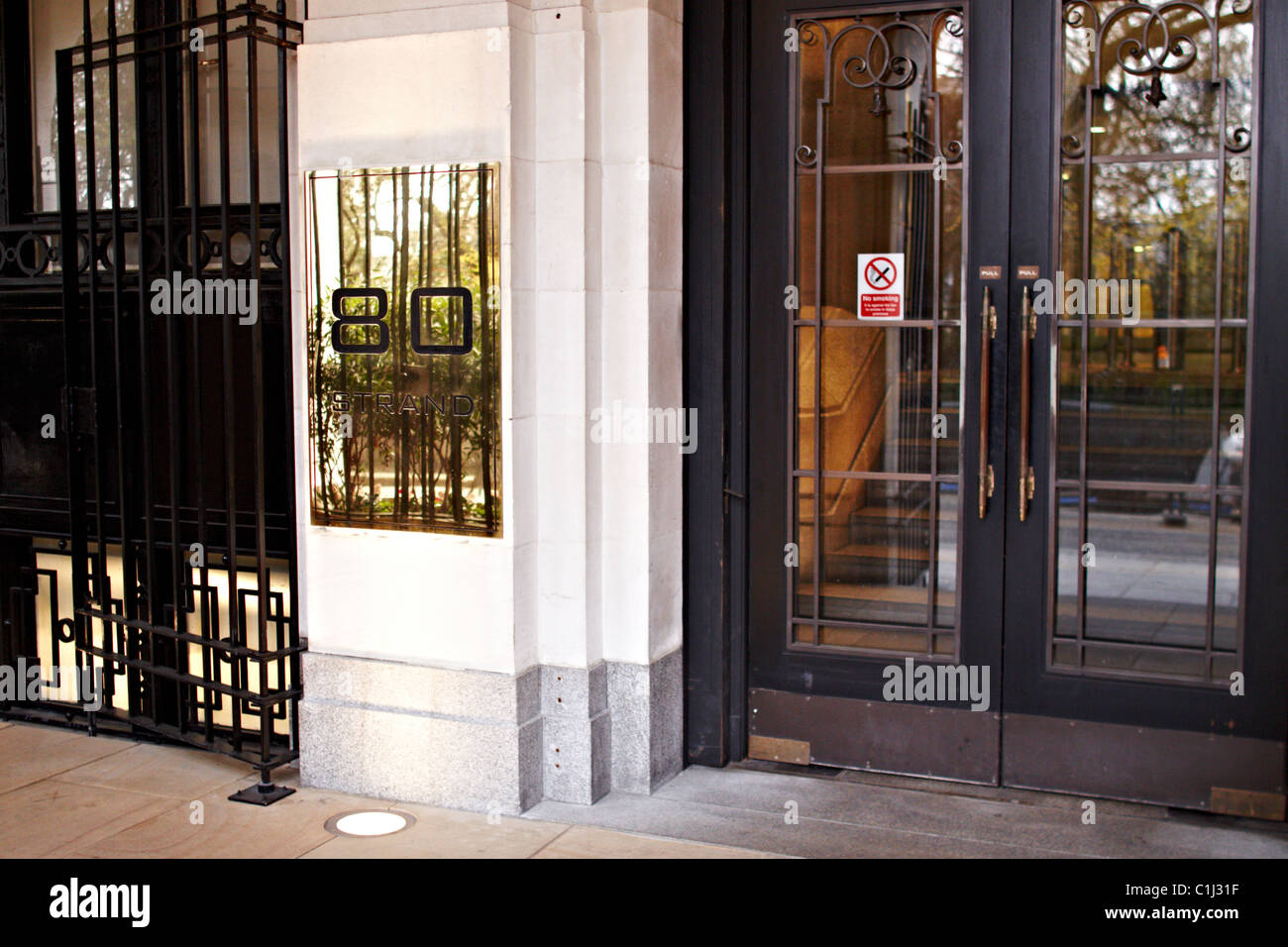 80 strand pearson hi-res stock photography and images - Alamy