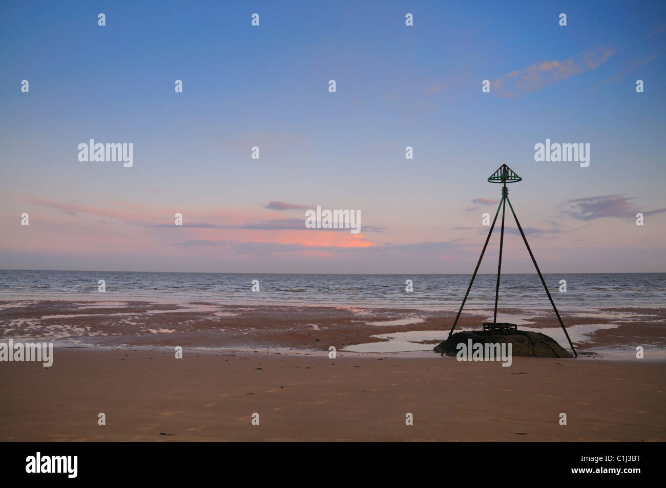 Uk sunsets hi-res stock photography and images - Alamy