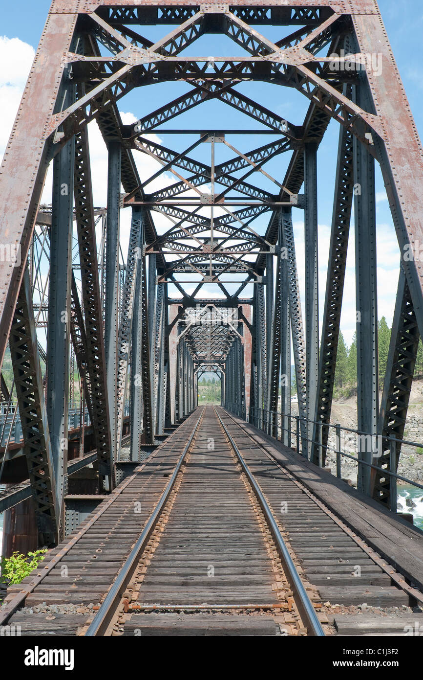 Train Bridge Over Columbia River, British Columbia, Canada Stock Photo ...